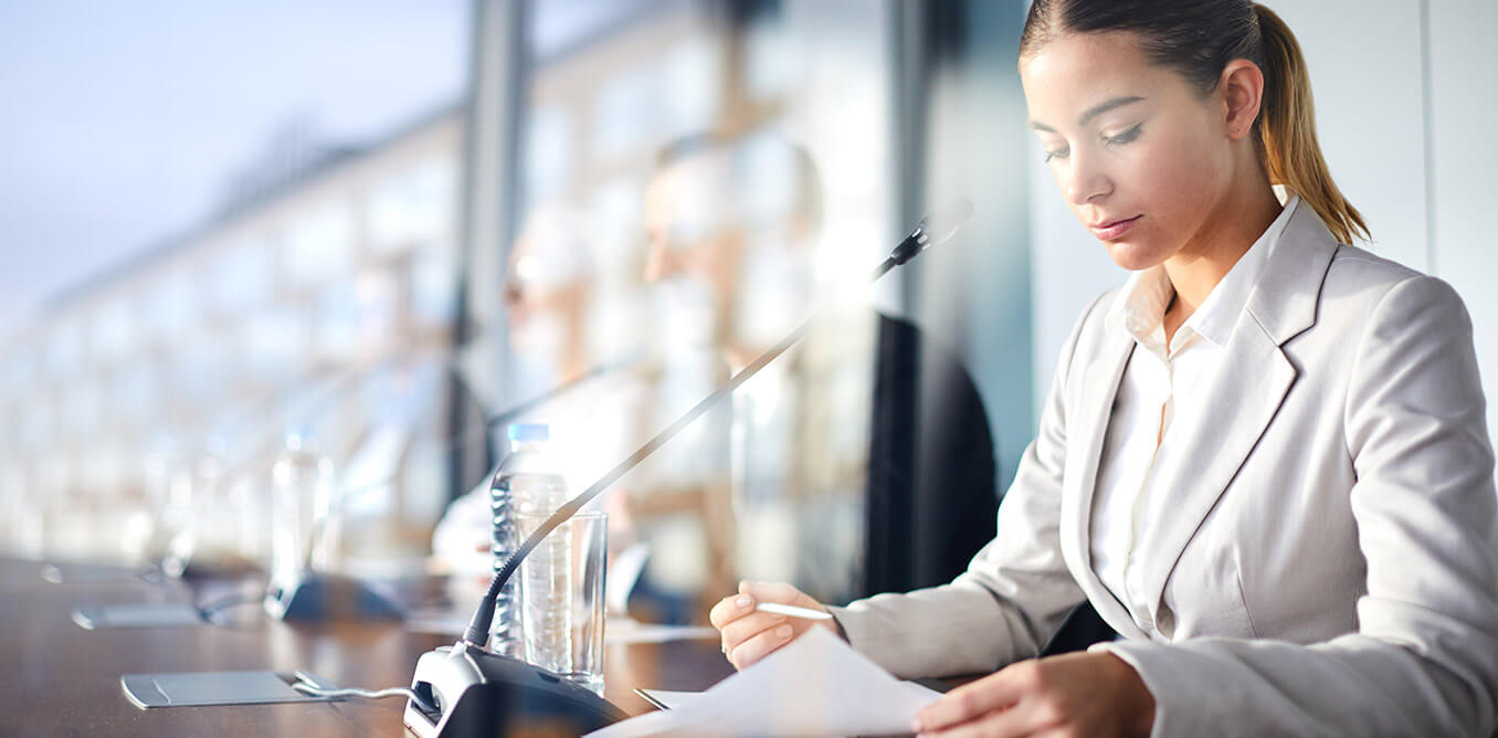 Customer service use cases for Financial Services