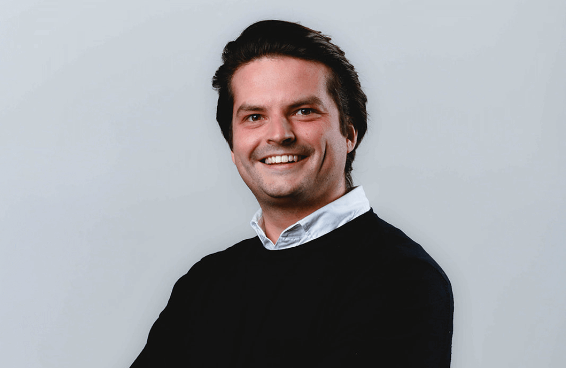 La croissance de Thomas dans le monde de la finance